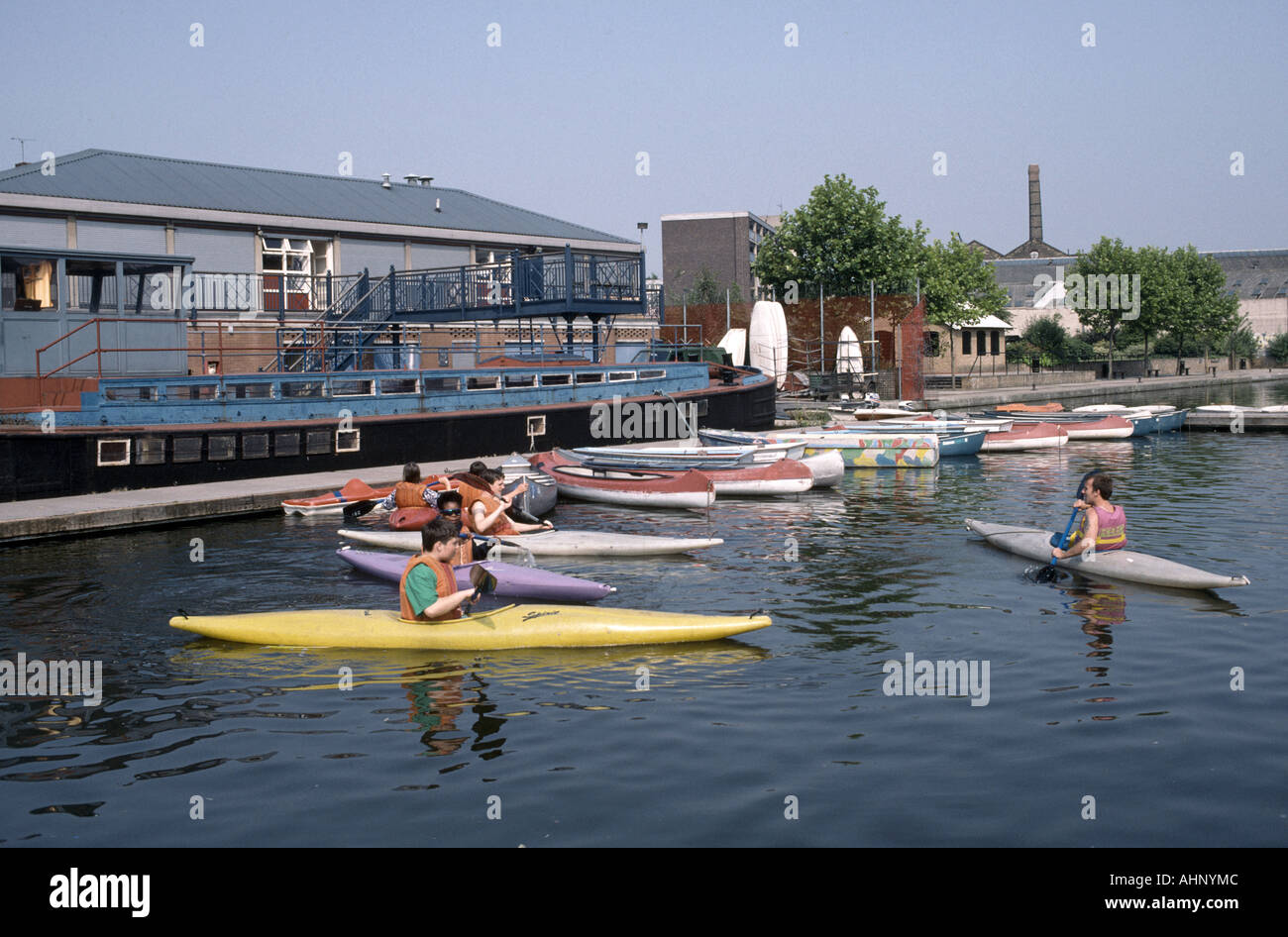 secondary school boating lessons Stock Photo - Alamy