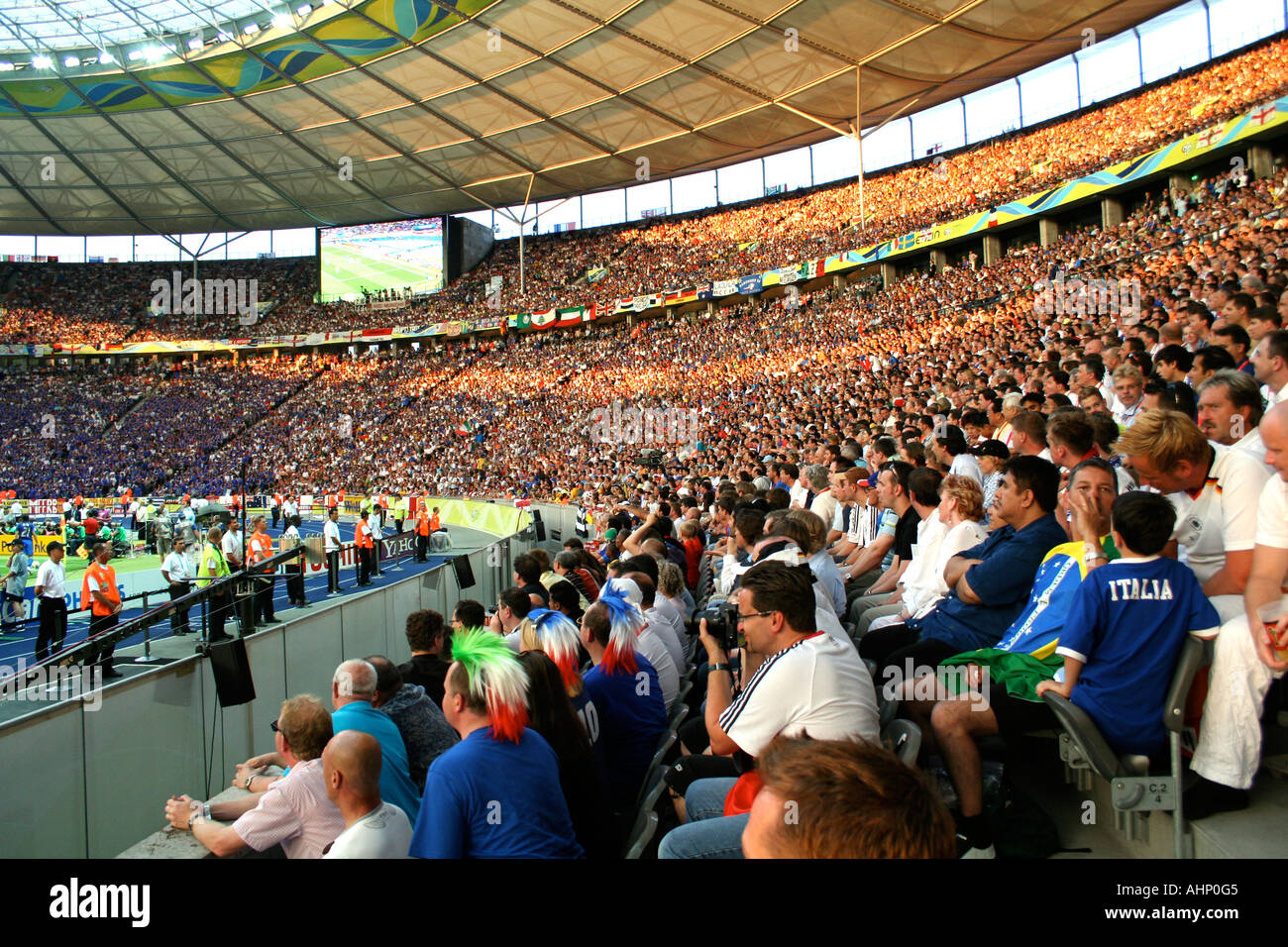 Mexican wave hi-res stock photography and images - Alamy