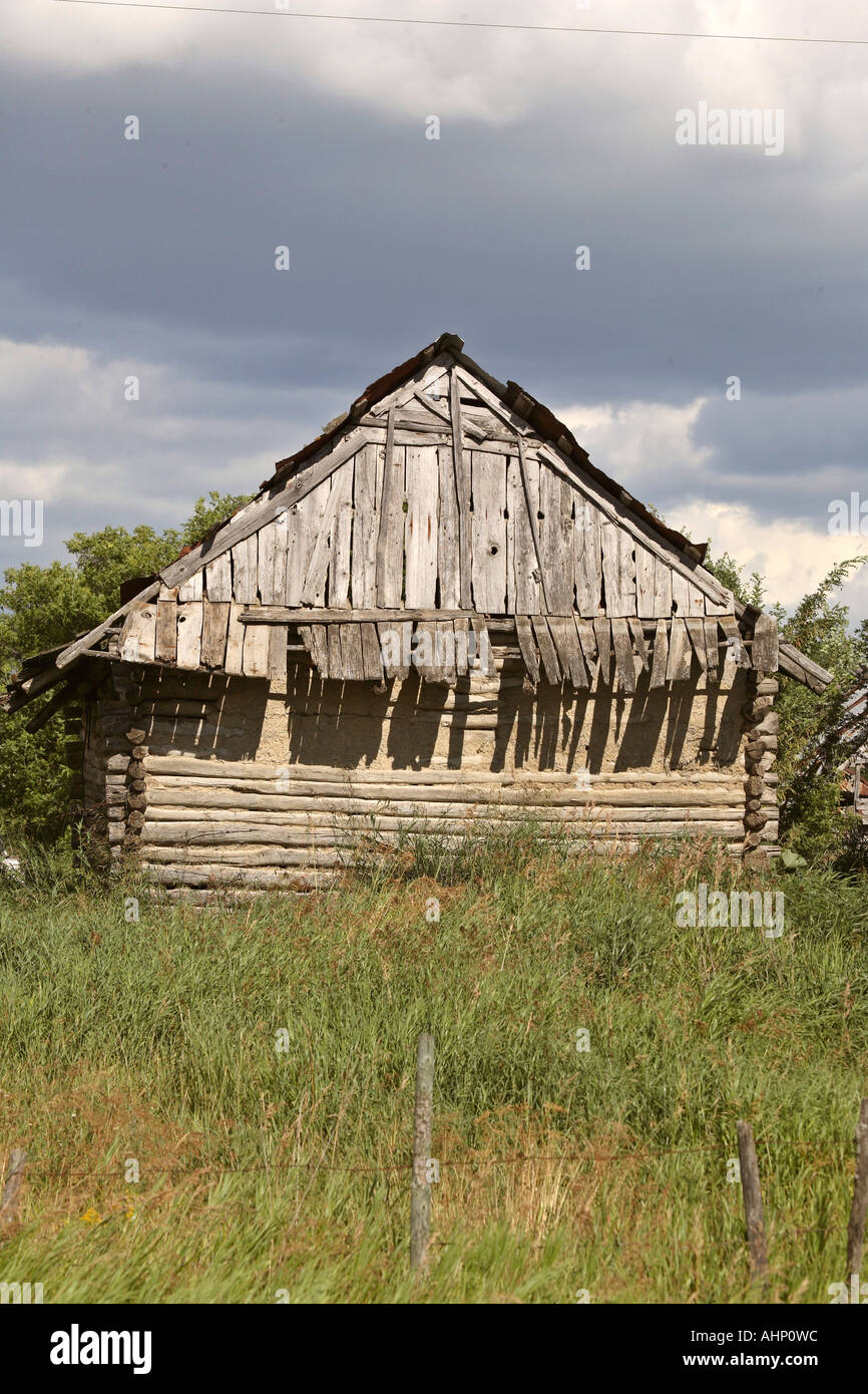 An old mud and log house in scenic Saskatchewan Canada Stock Photo - Alamy