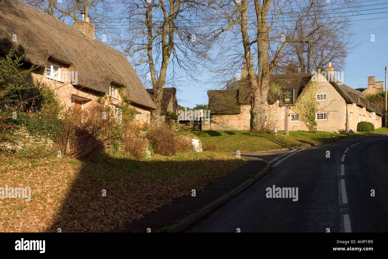 Enstone hi-res stock photography and images - Alamy