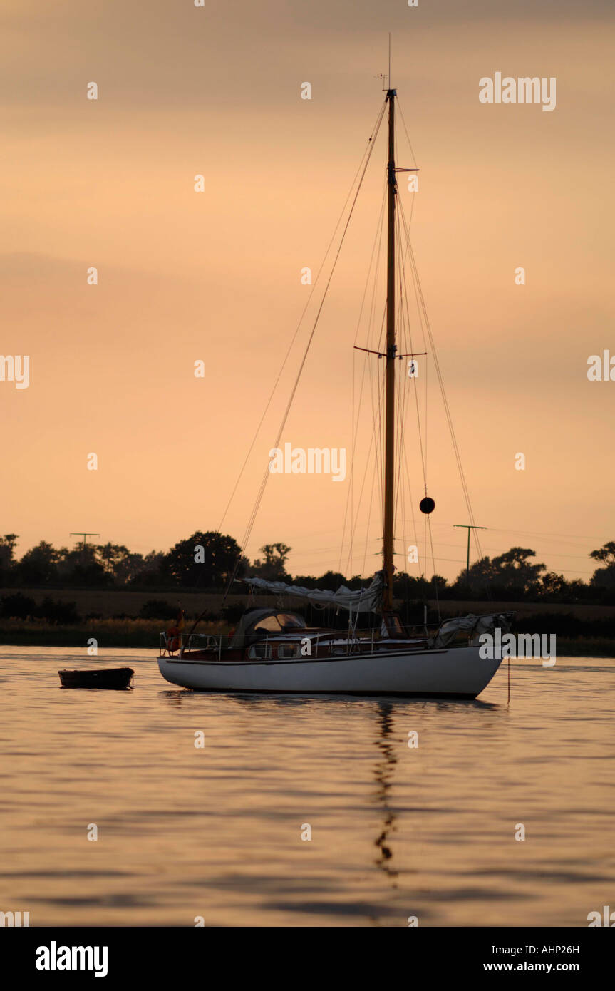Sailing yacht at anchorage displaying an anchor ball signal on Grosser ...
