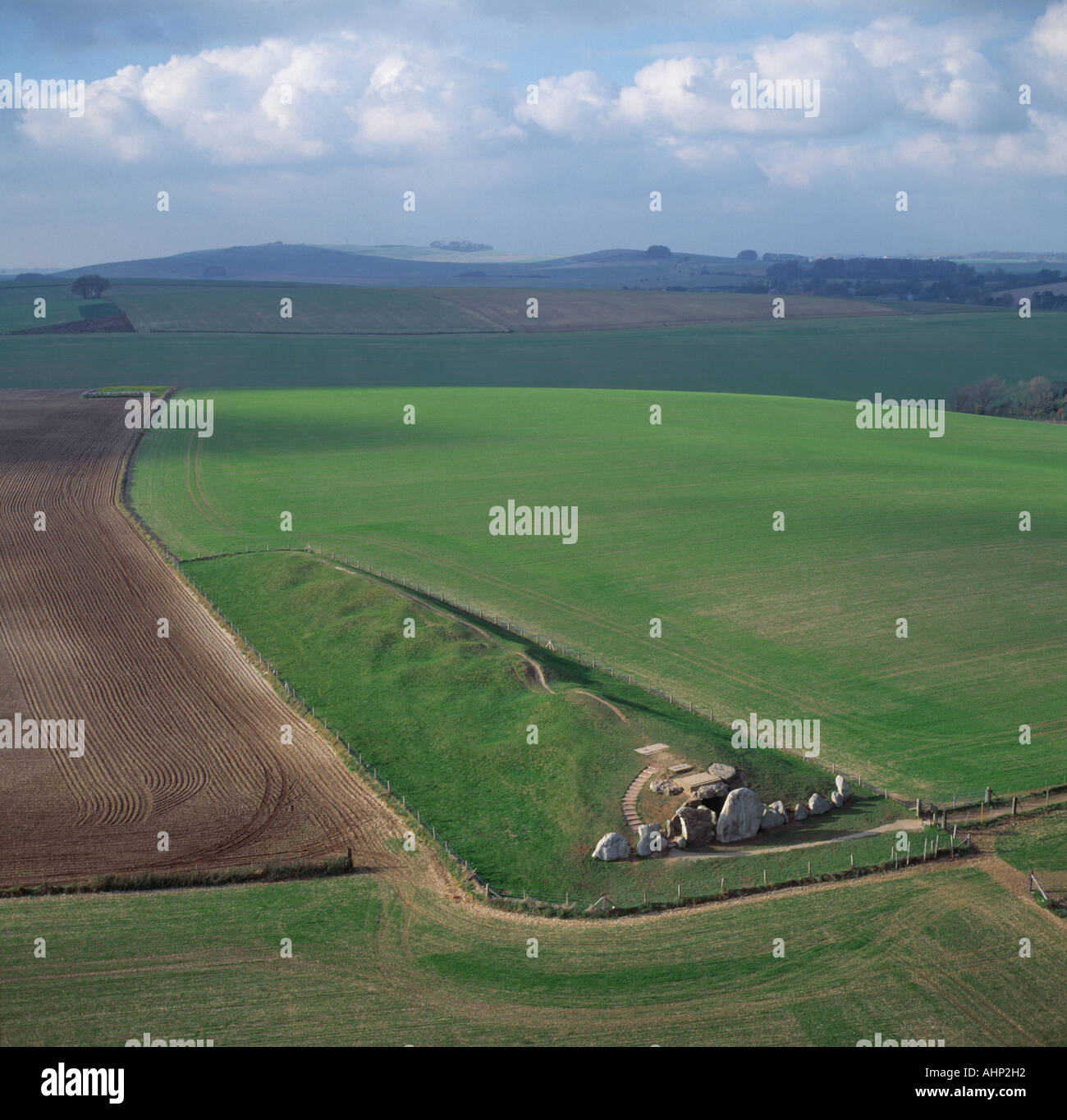 Avebury aerial hi-res stock photography and images - Alamy