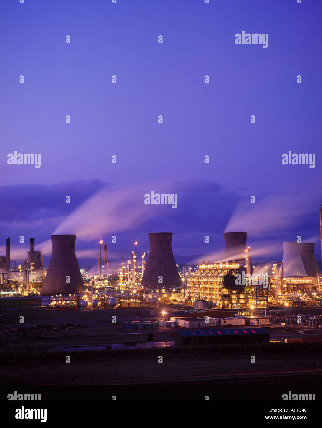 Petrochemical Complex Grangemouth Scotland Stock Photo - Alamy