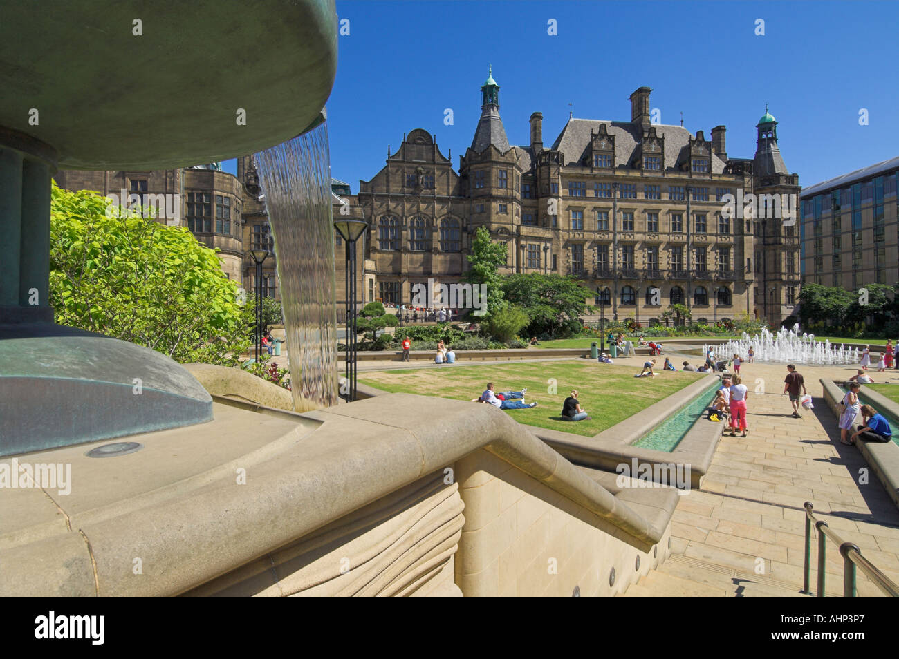 The Gothic town hall and Peace gardens with goodwin fountains Sheffield ...