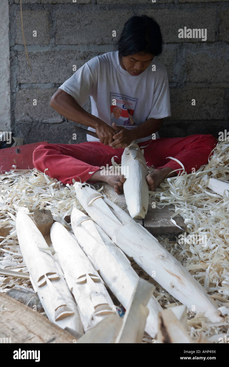 Carving masks hi-res stock photography and images - Alamy