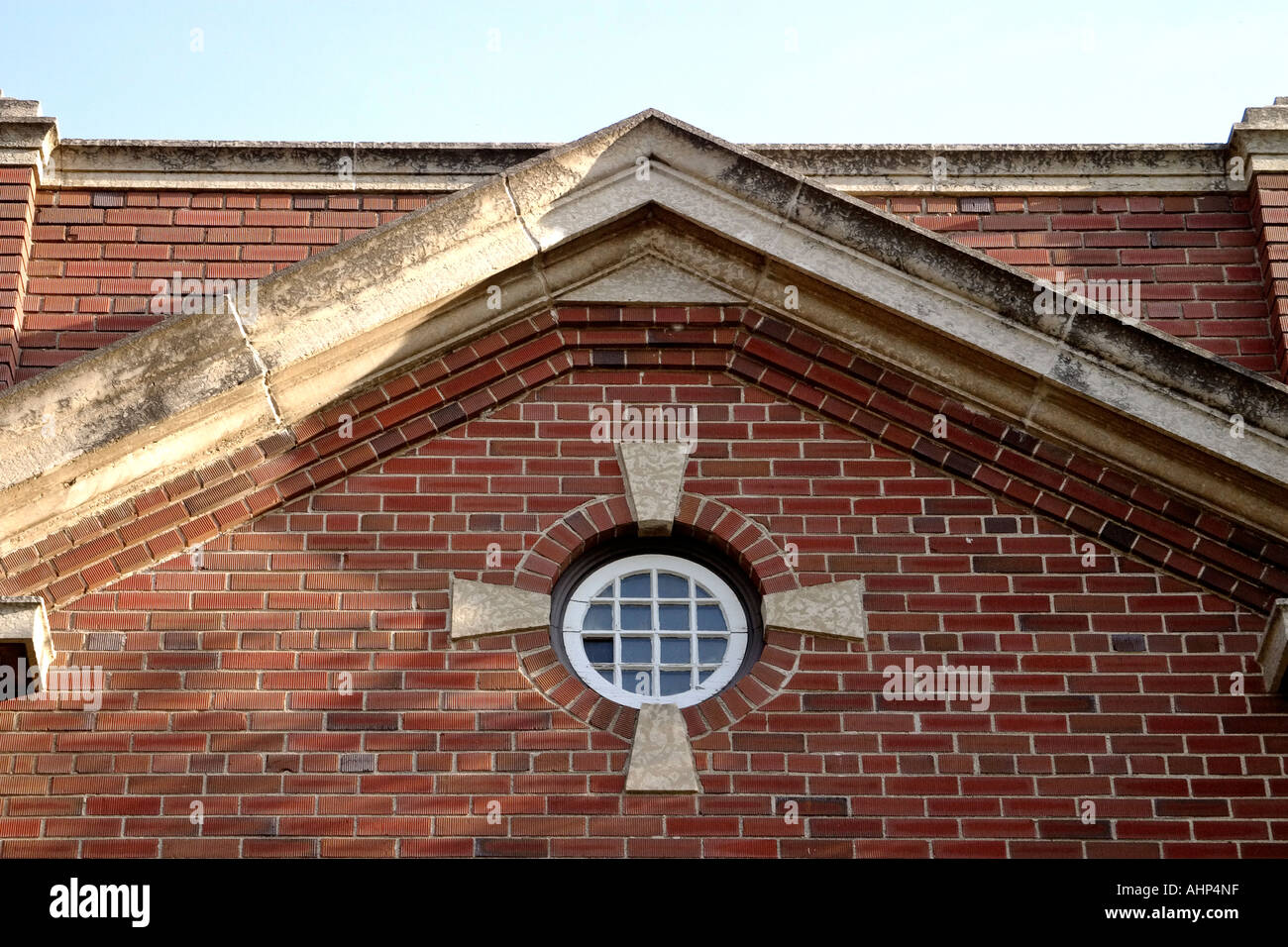 Upper storey hi-res stock photography and images - Alamy