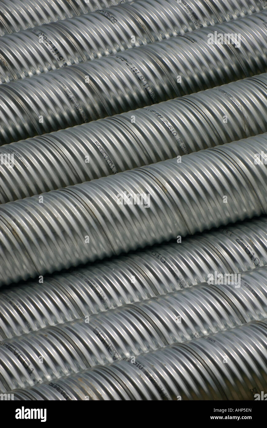 Silver drainage pipe hi-res stock photography and images - Alamy