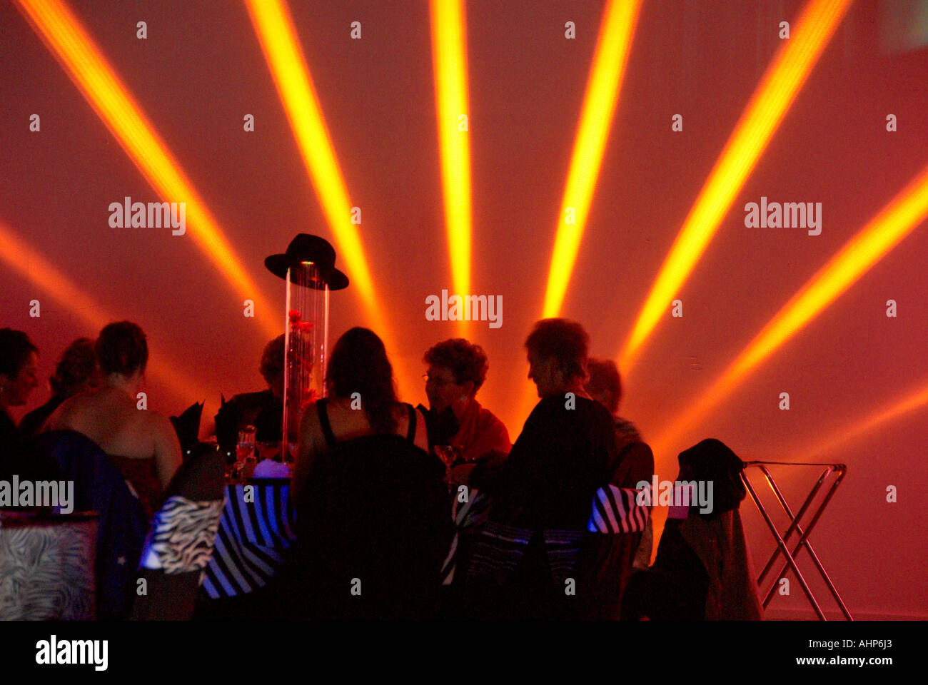 Thé partiers hi-res stock photography and images - Alamy