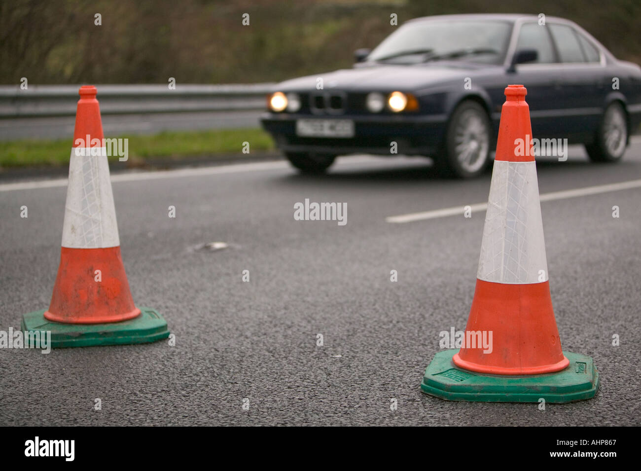 car driving through roadworks Stock Photo - Alamy