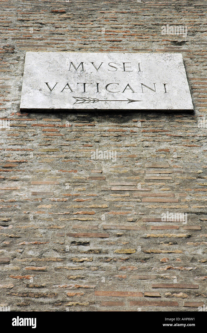 Vatican city sign hi-res stock photography and images - Alamy