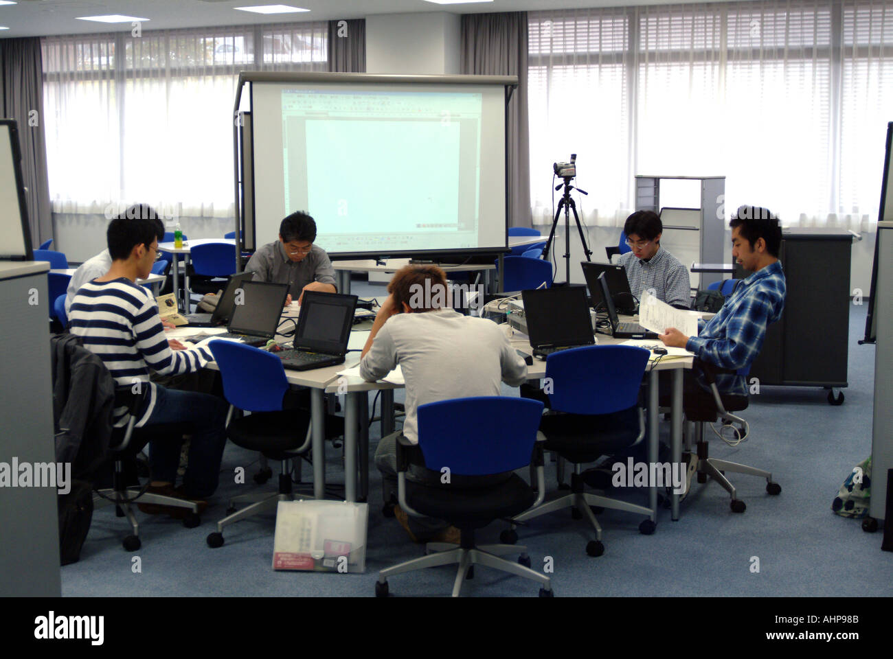 Doshisha University students using computers Kodo Japan Stock Photo - Alamy