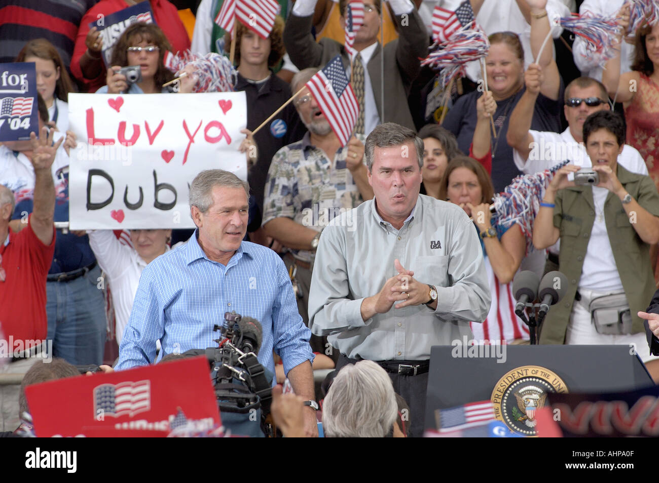 George w bush jeb bush hi-res stock photography and images - Alamy