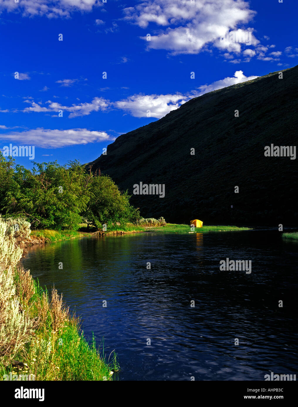 Tent on banks of North Powder River Oregon Stock Photo - Alamy