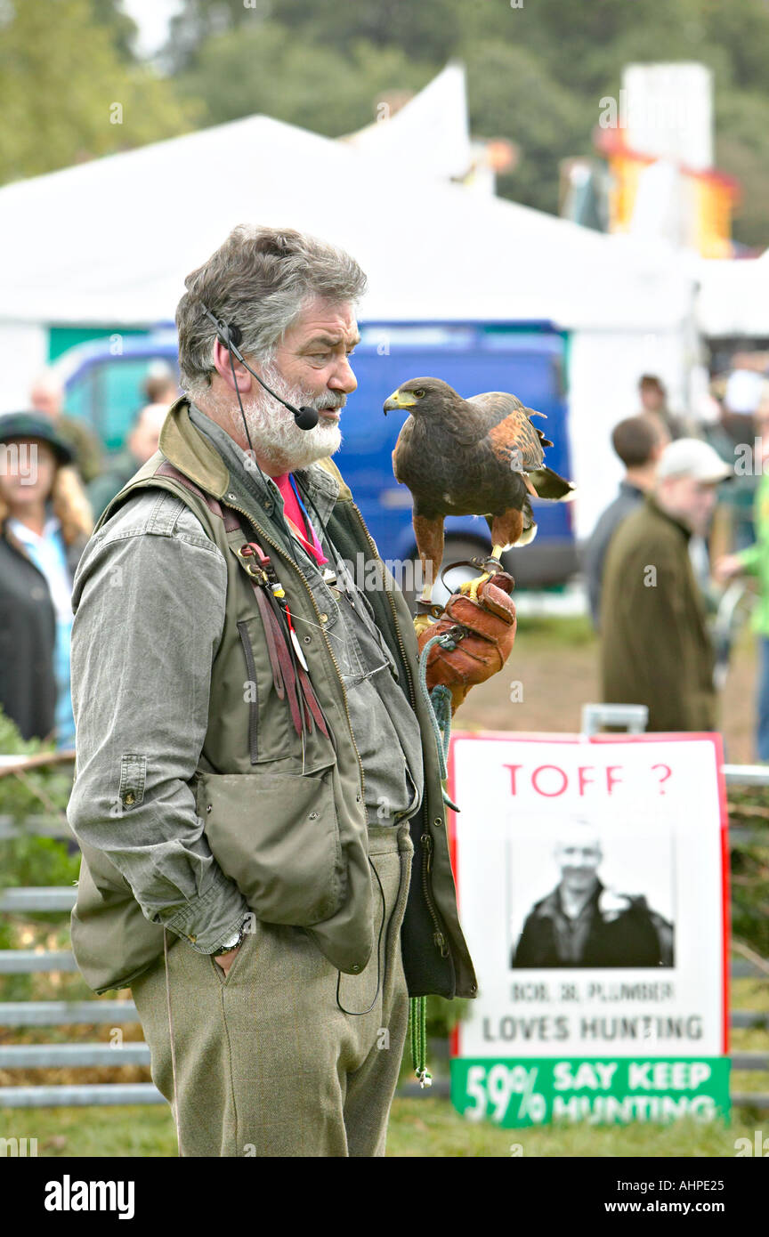 Prey game hunting falconry hi-res stock photography and images - Alamy