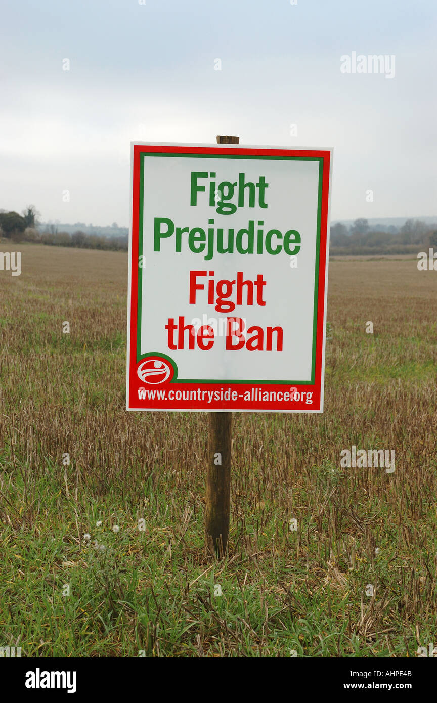 Countryside Alliance signpost in a rural field Stock Photo - Alamy