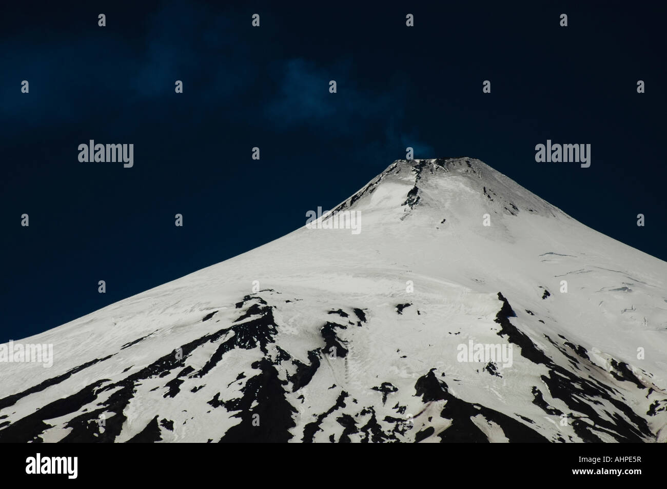 Volcano Villarrica seen from PucÃ n Patagonia Chile Stock Photo - Alamy