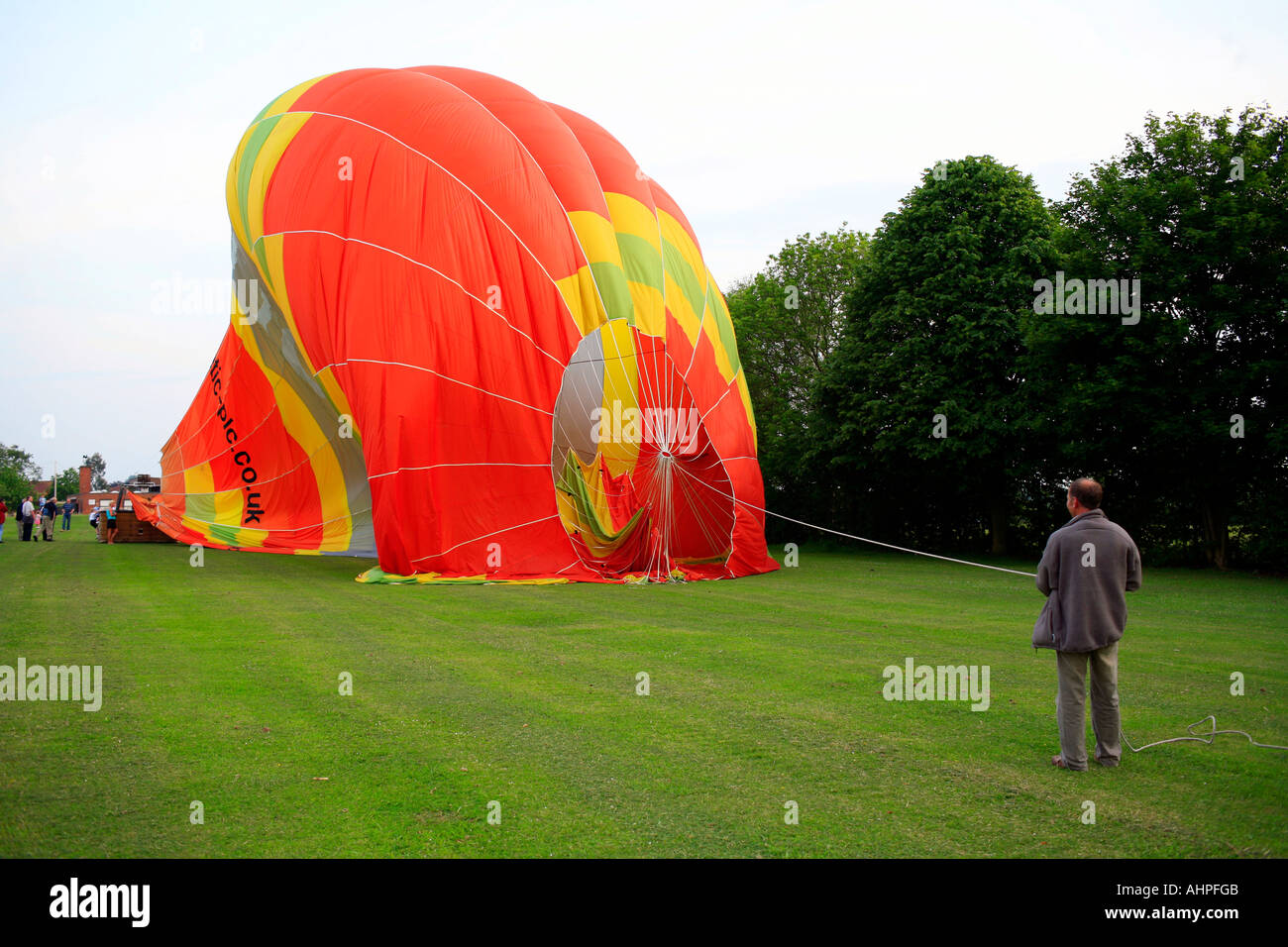 Deflating hi-res stock photography and images - Alamy