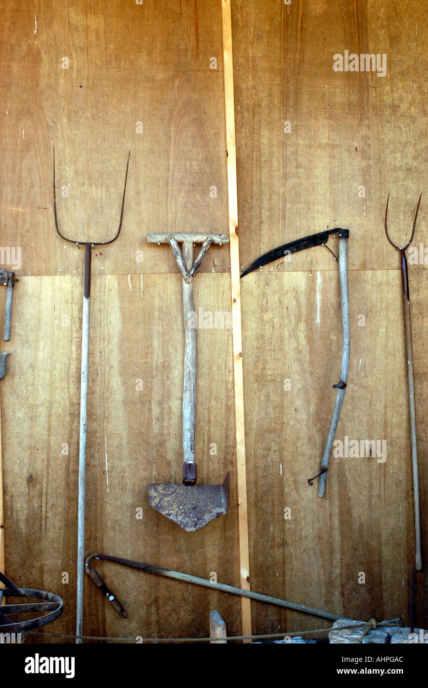 Farming scythe hi-res stock photography and images - Alamy