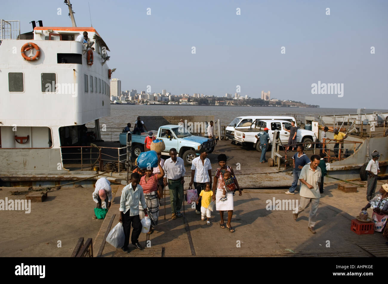 Catembe people mozambique hi-res stock photography and images - Alamy