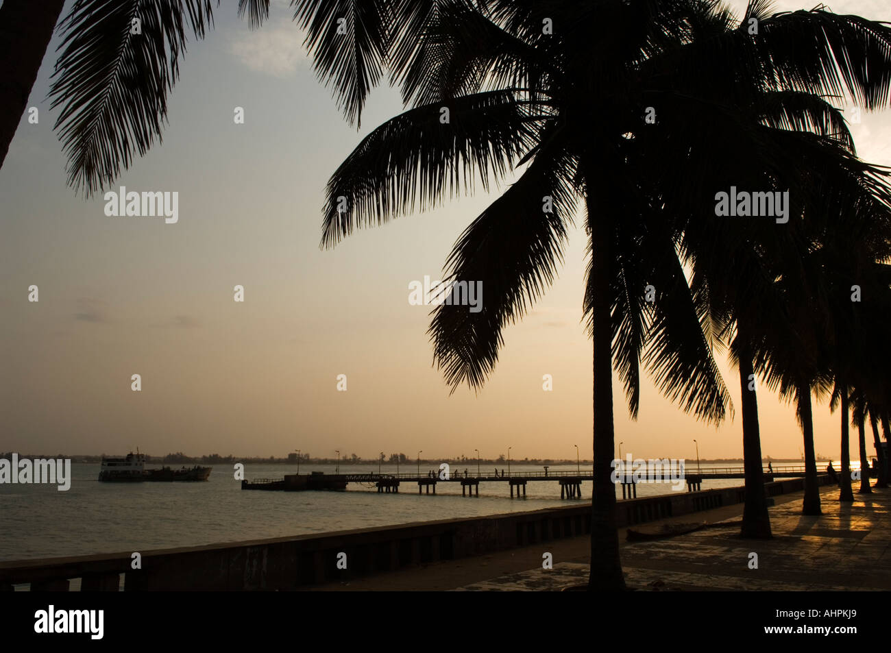 Jetty for the Catembe Ferry, Maputo, Mozambique Stock Photo - Alamy