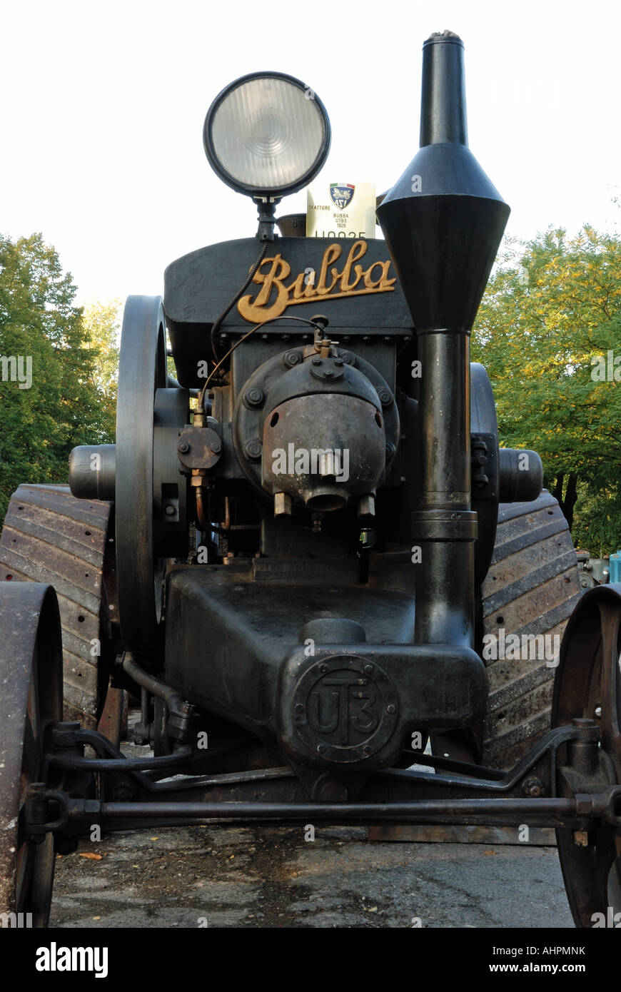 A vintage Bubba tractor at a rally in Italy Stock Photo - Alamy