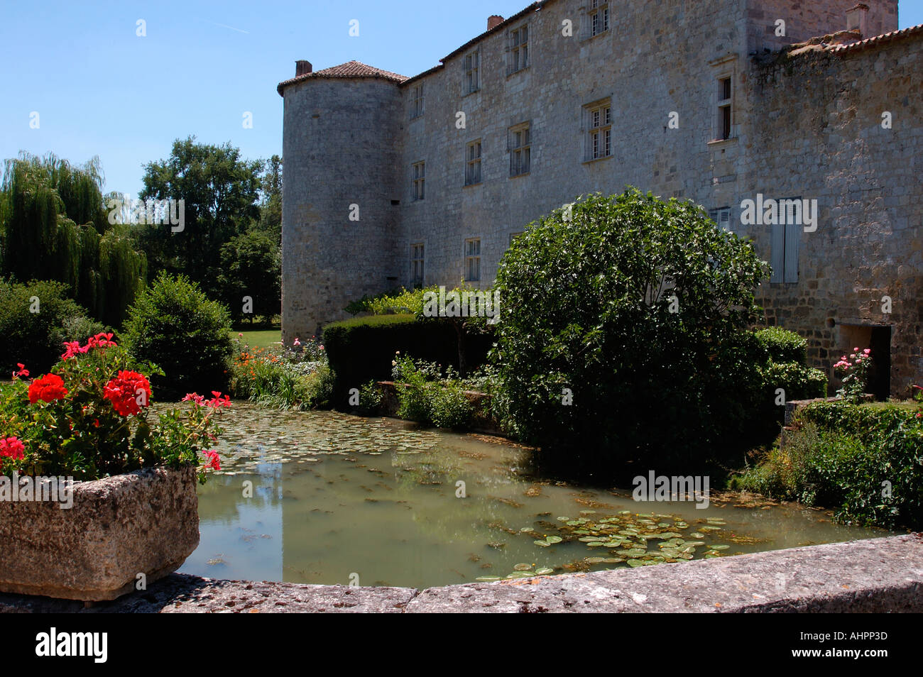 Fources a 14th century Bastide in the Gers France Stock Photo - Alamy