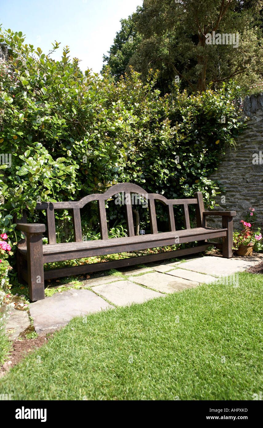 Bench stone devon uk hi-res stock photography and images - Alamy
