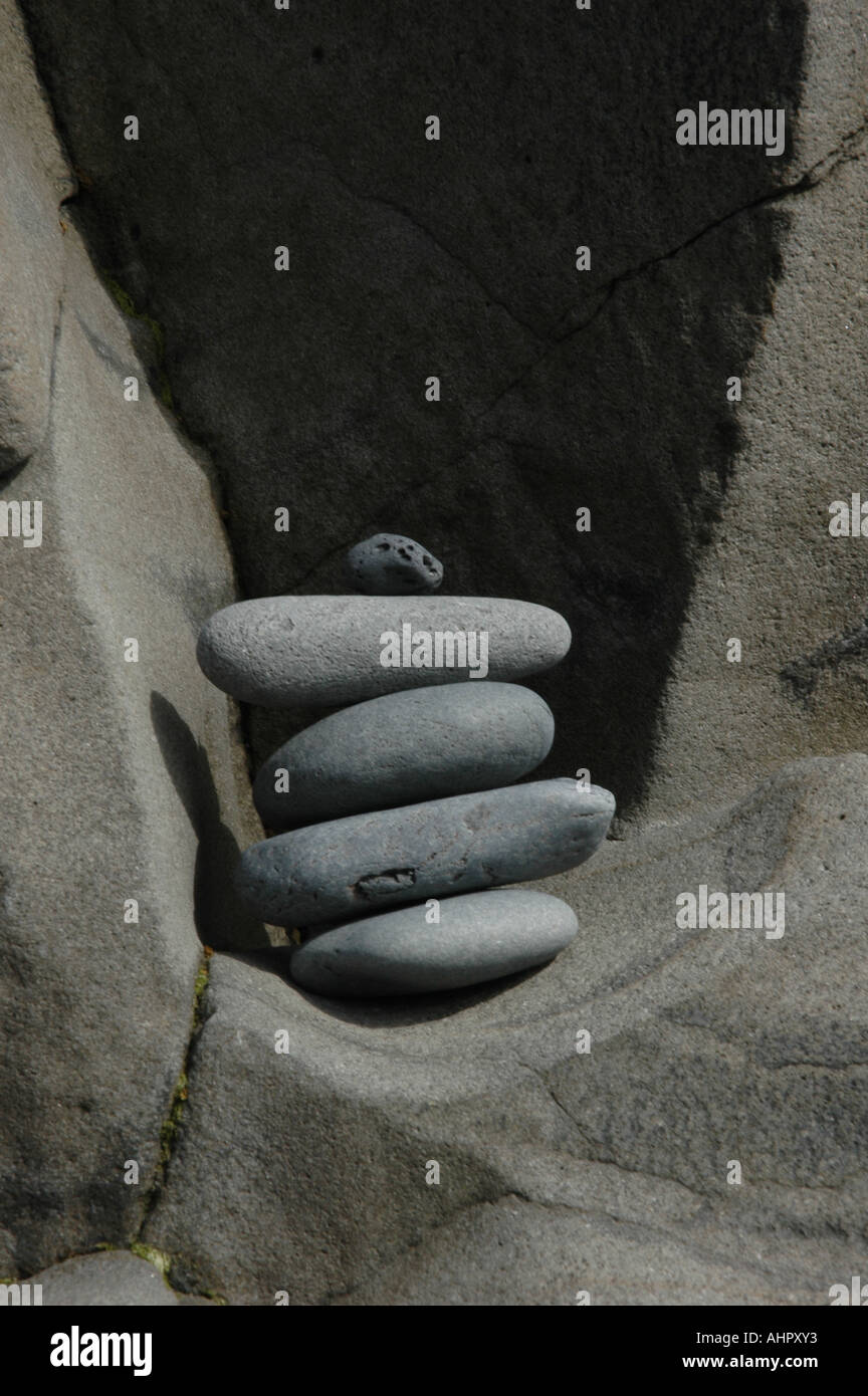 Ontop of each other hi-res stock photography and images - Alamy