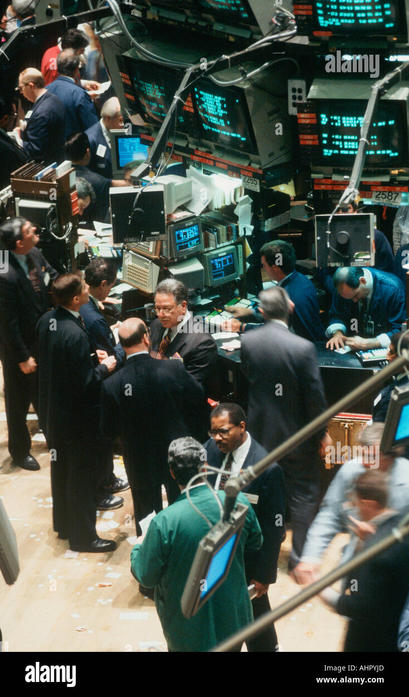 Traders on the floor of New York Stock Exchange New York Stock Photo ...