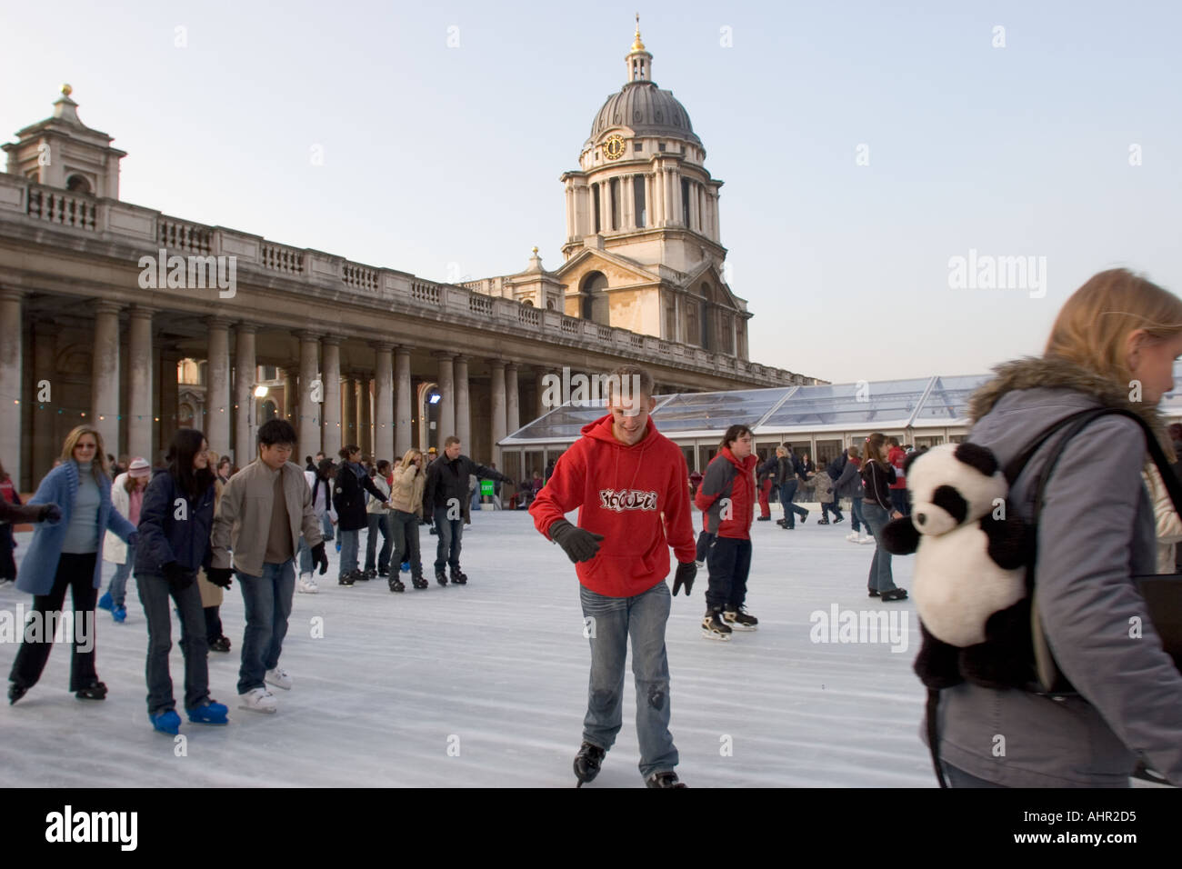 Greenwich skating hi-res stock photography and images - Alamy