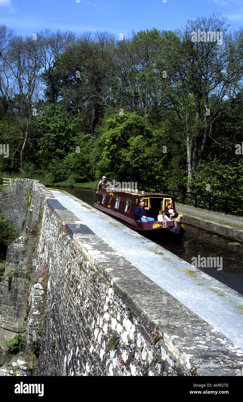 Brecon canal aqueduct hi-res stock photography and images - Alamy