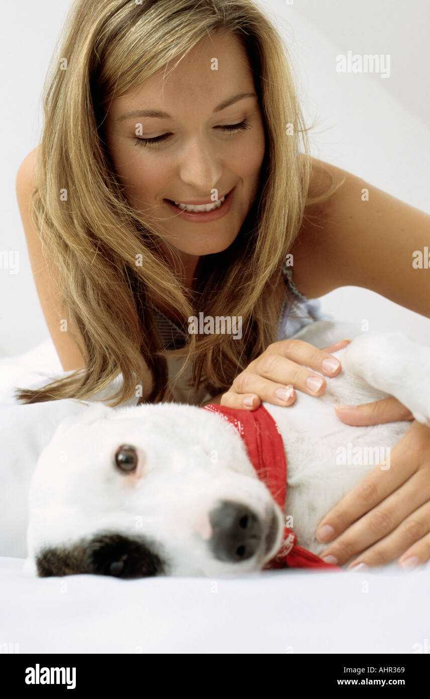 Lady with dog on shoulder hi-res stock photography and images - Alamy