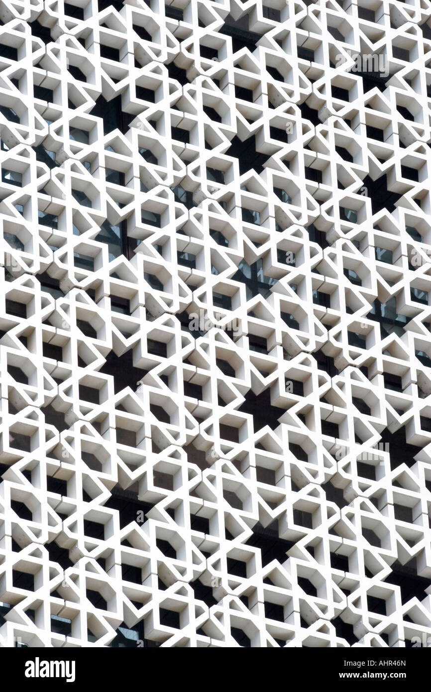Islam pattern on exterior of the Dayabumi Complex Stock Photo - Alamy