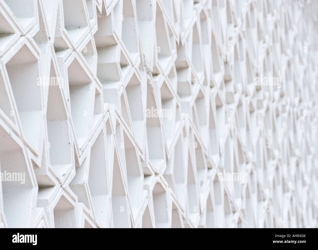 Islam pattern on exterior wall of the national mosque Stock Photo - Alamy