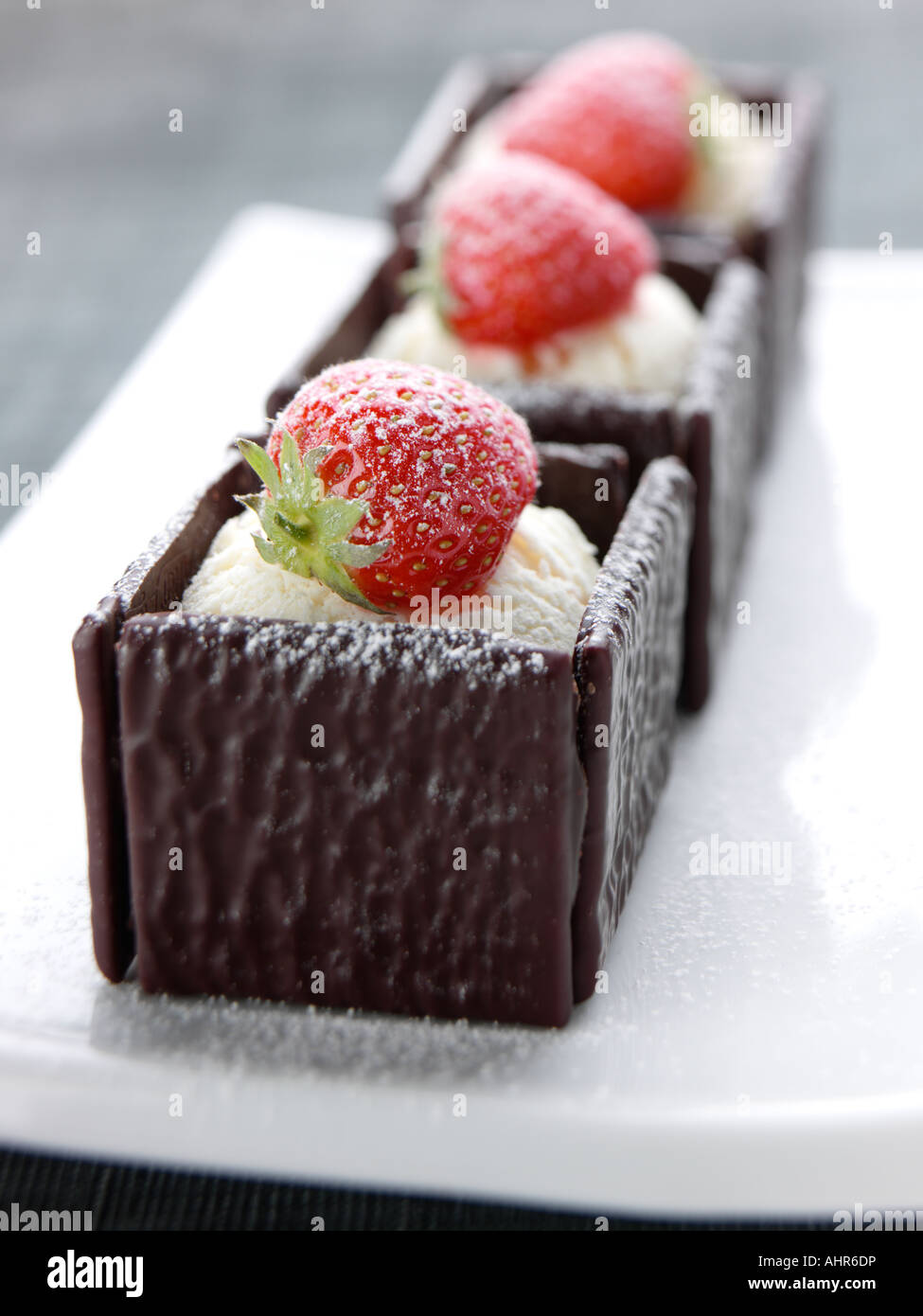 After eight ice cream hi-res stock photography and images - Alamy