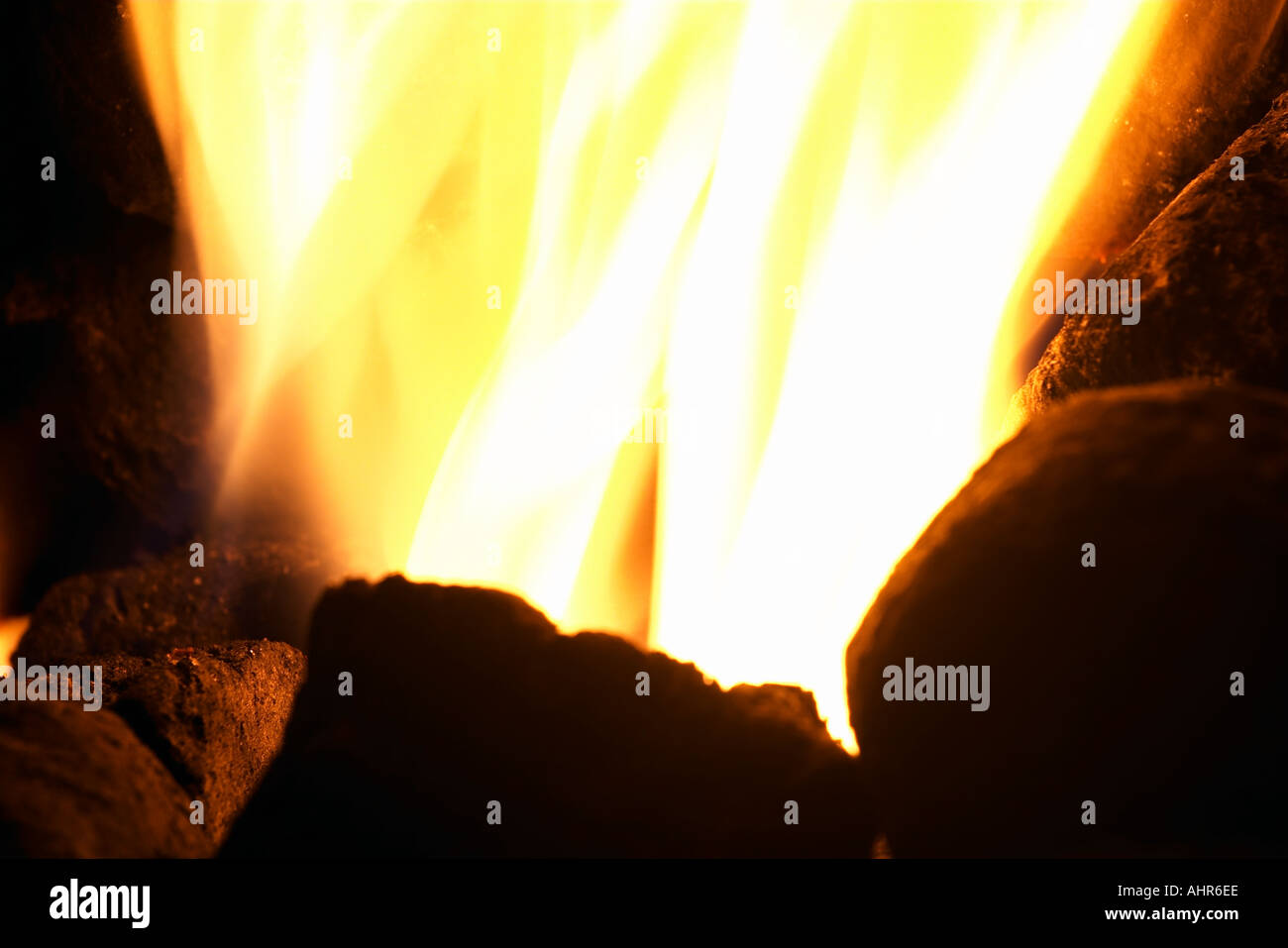 Real coal fire hi-res stock photography and images - Alamy