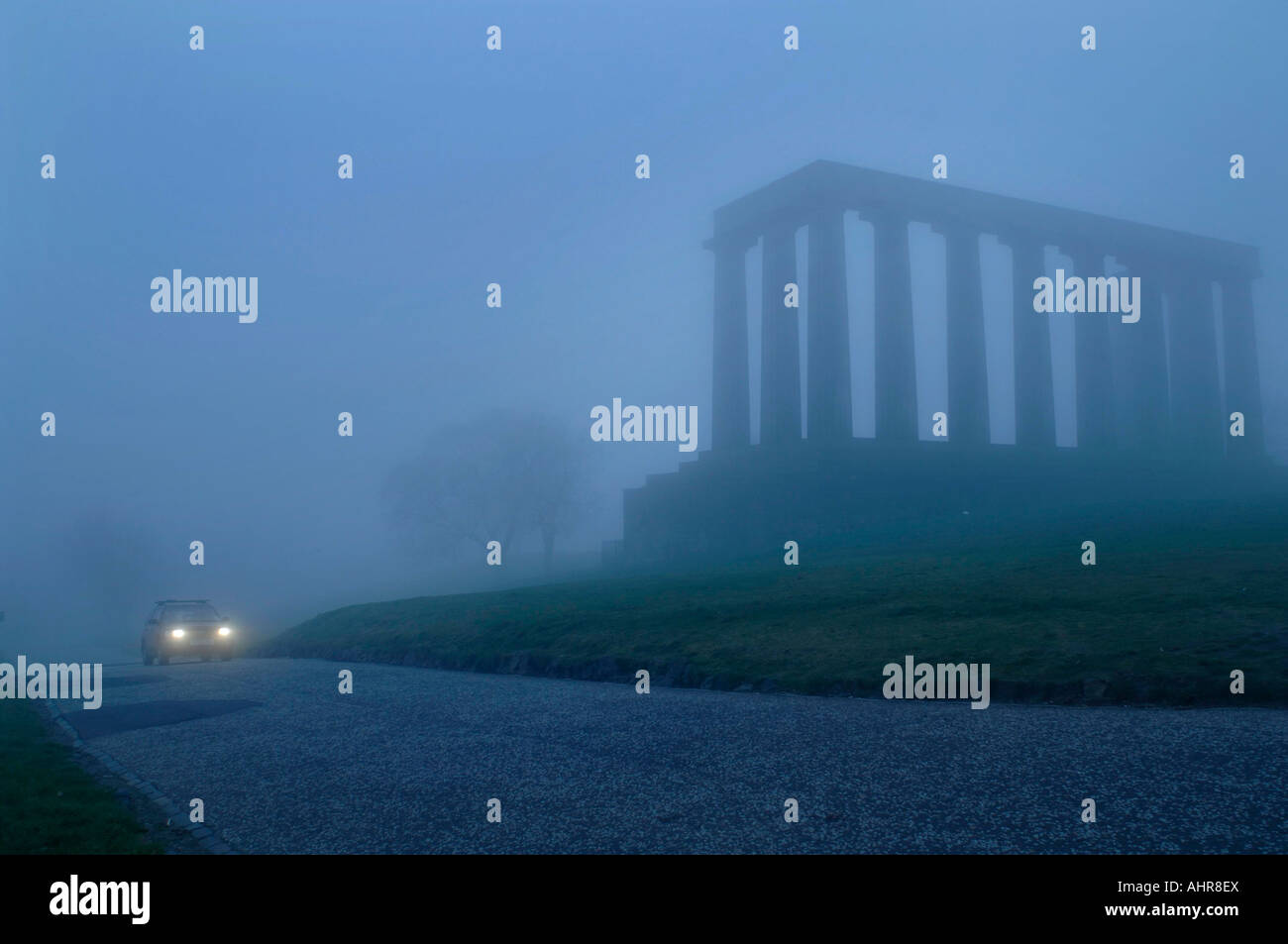 Carlton Hill Edinburgh in a fog Stock Photo - Alamy