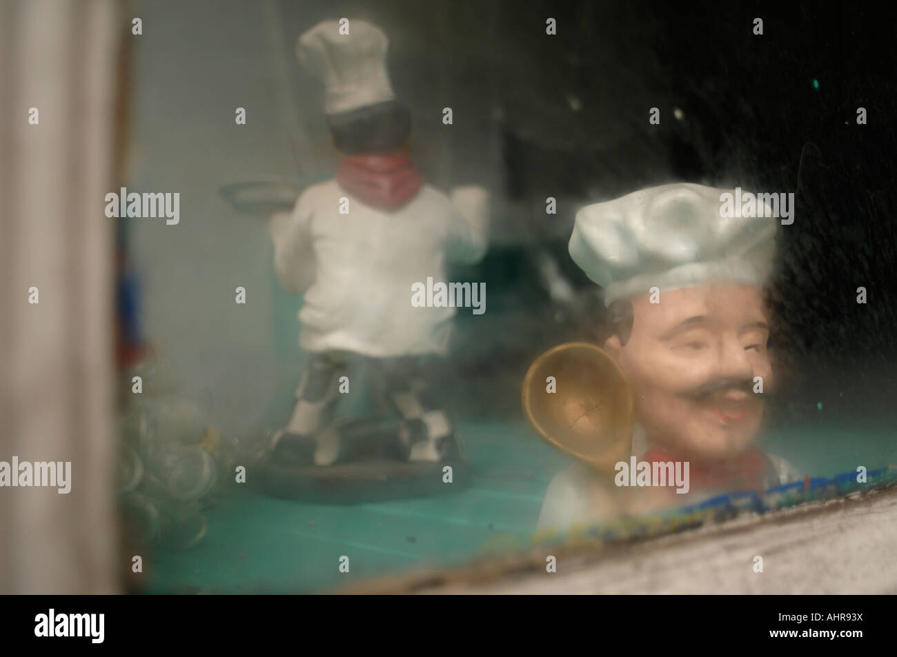 The head of a model chef in a window in Edinburgh Stock Photo - Alamy