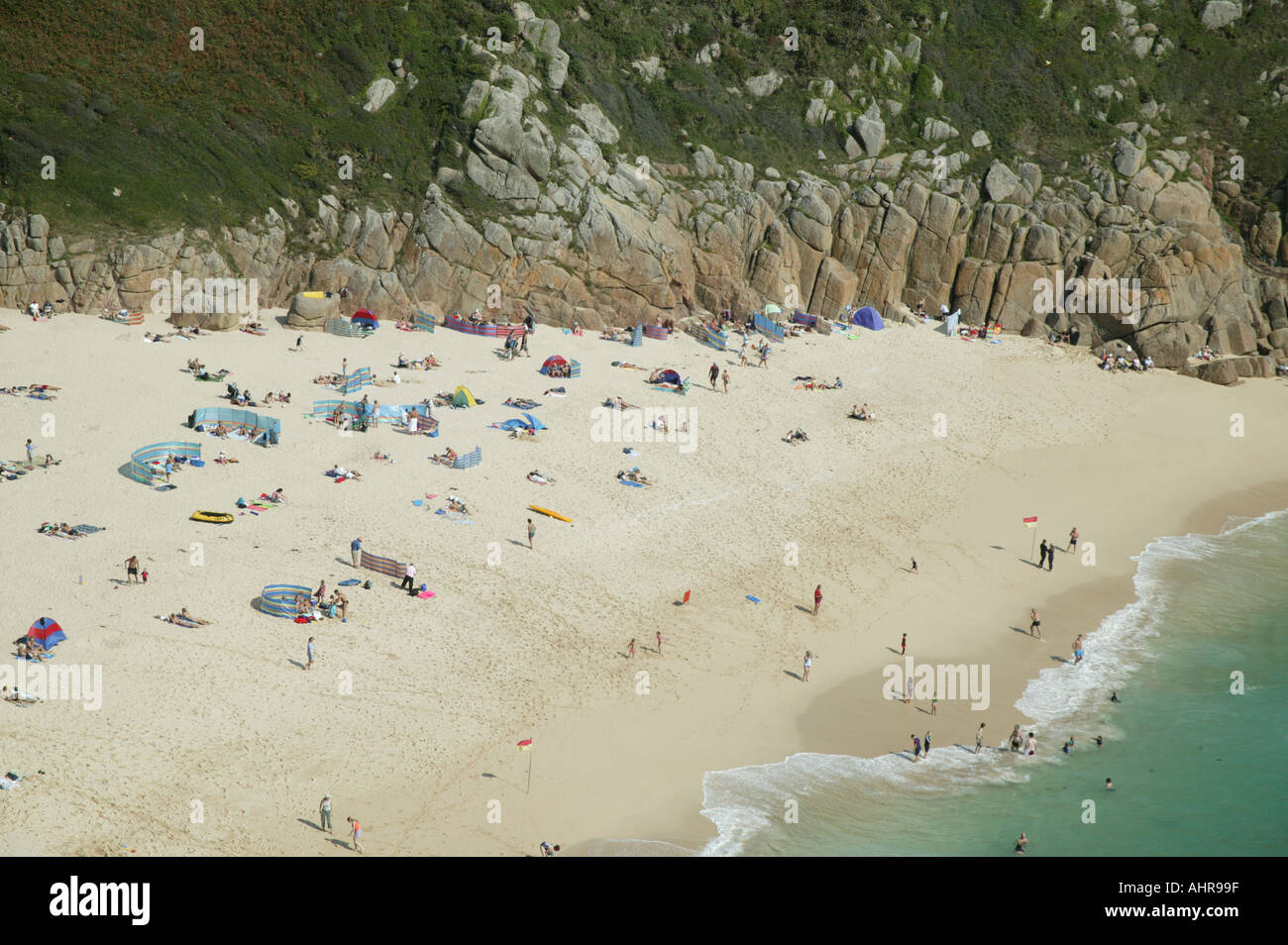 Multiple ants hi-res stock photography and images - Alamy