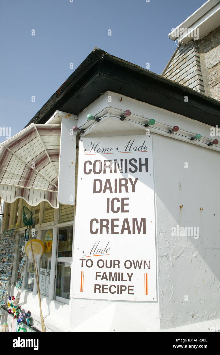 Cornish dairy ice cream Stock Photo - Alamy