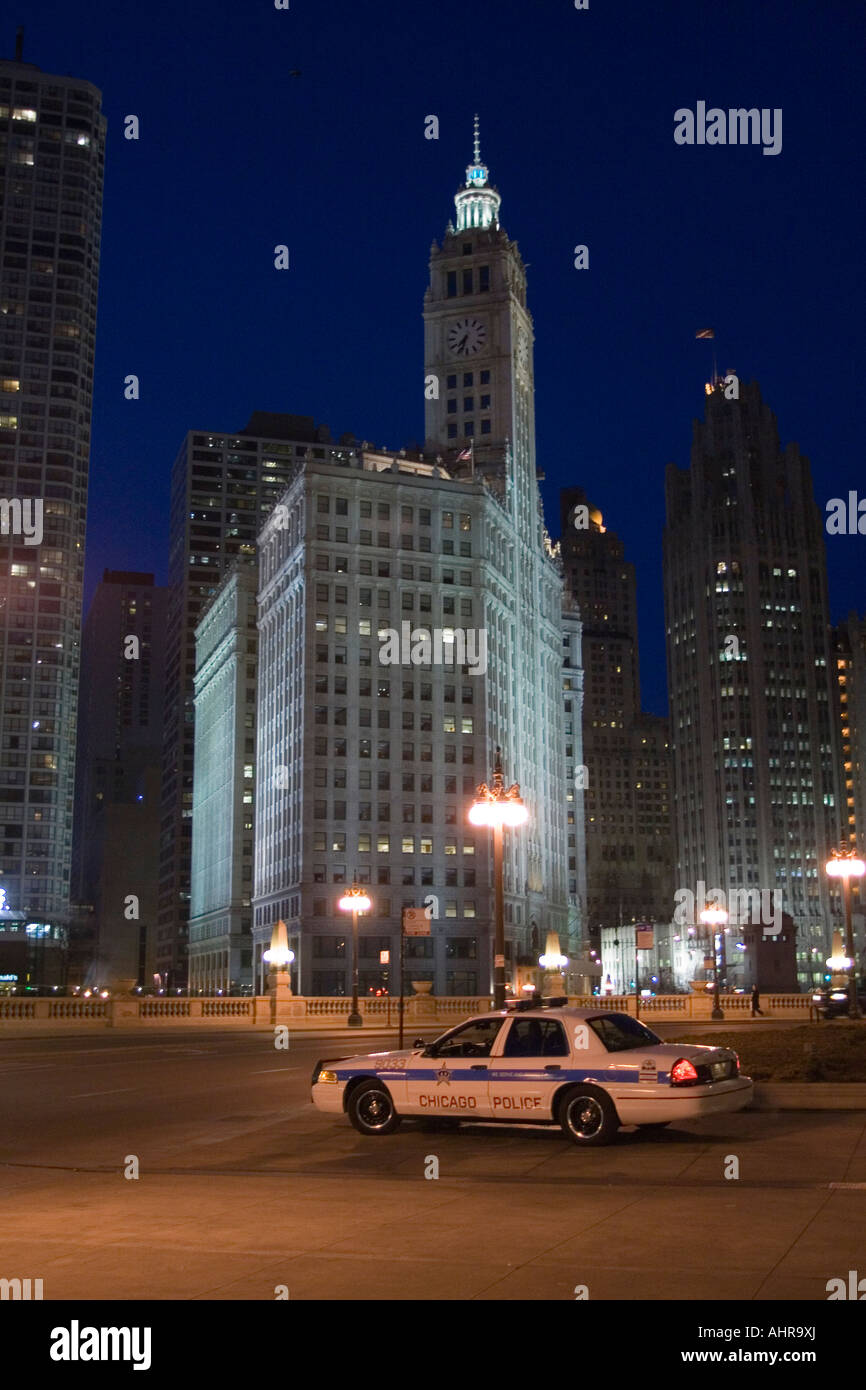 Chicago police car evening hi-res stock photography and images - Alamy