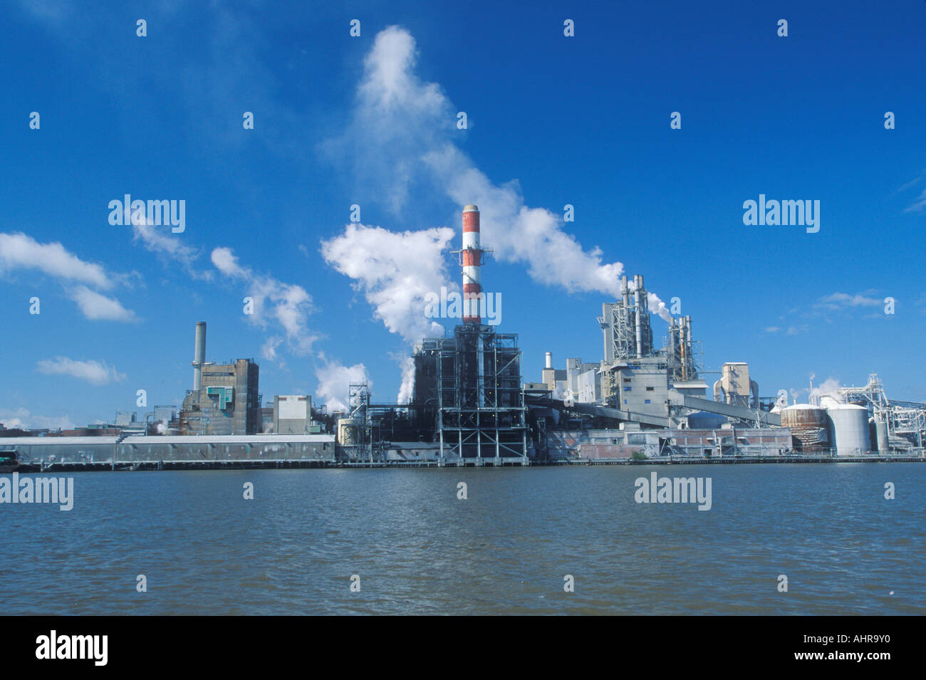 The Union Camp Paper Mill on the Savannah River in Savannah Georgia ...