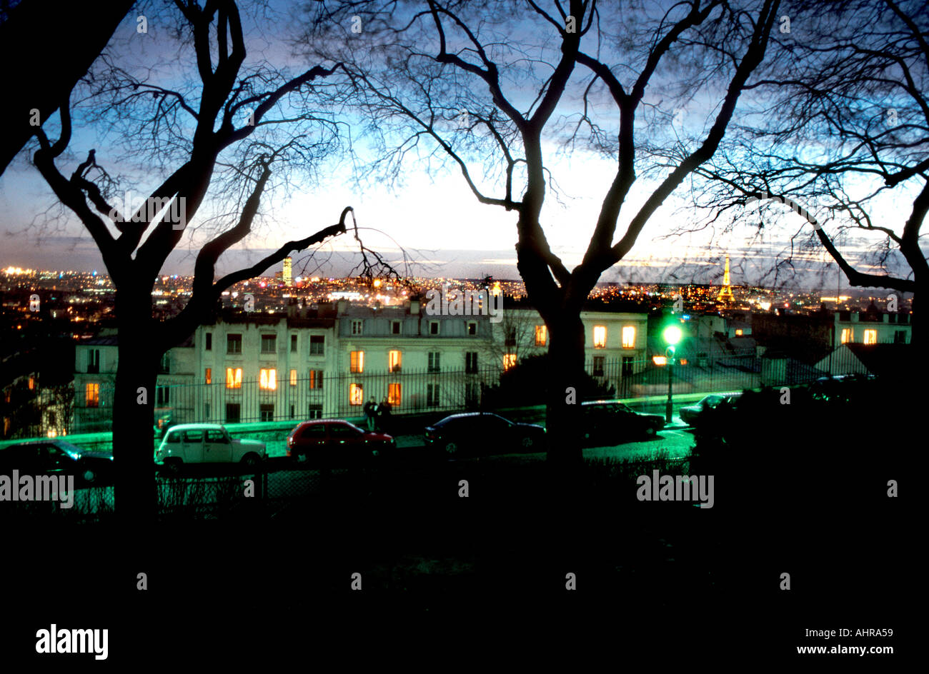 View from sacre coeur paris night hi-res stock photography and images ...