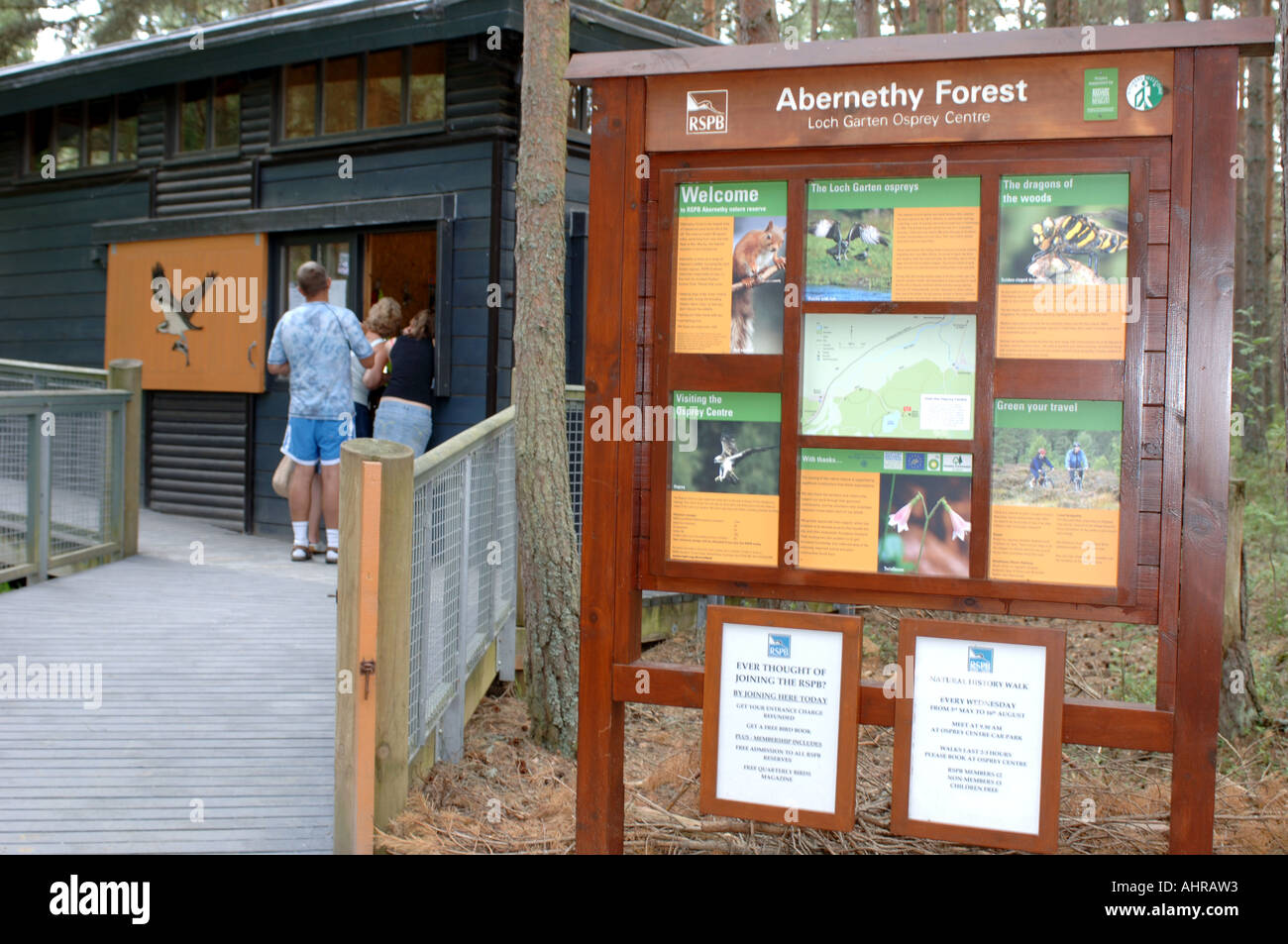 Visitors to the RSPB Osprey bird hide Stock Photo - Alamy
