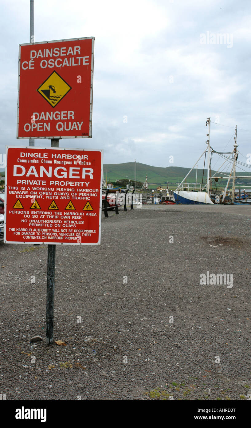 Information signs harbour kerry hi-res stock photography and images - Alamy