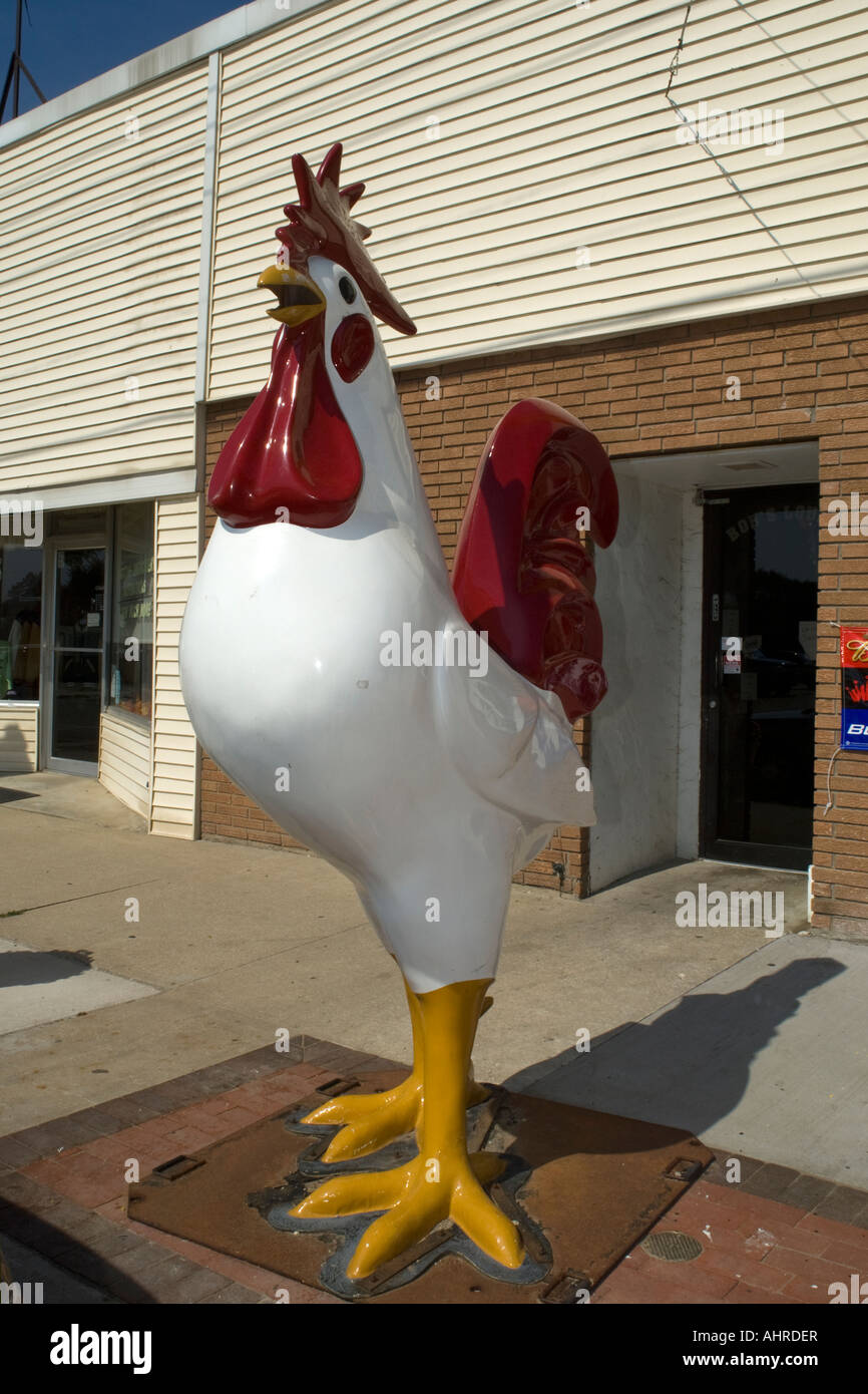 Giant chicken hi-res stock photography and images - Alamy