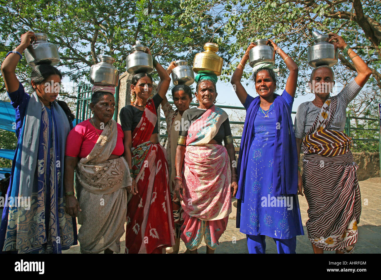 Funny india hi-res stock photography and images - Alamy