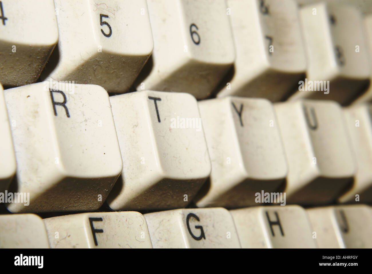 old dusty keyboard Stock Photo - Alamy