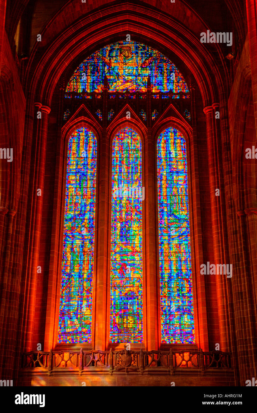 Dynamic stained glass window hi-res stock photography and images - Alamy