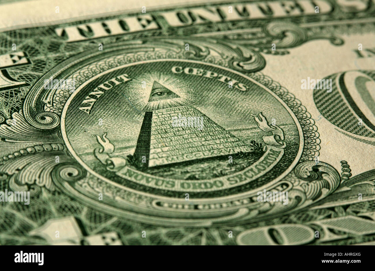 One dollar back hi-res stock photography and images - Alamy
